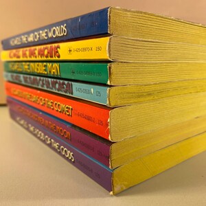 UNREAD 60s-70s H.G. Wells Science Fiction Novels, Vintage Paperback ...