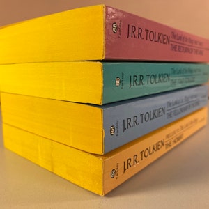 1986 LOTR Paperback Book Box Set, J. R. R. Tolkien the Hobbit and the ...