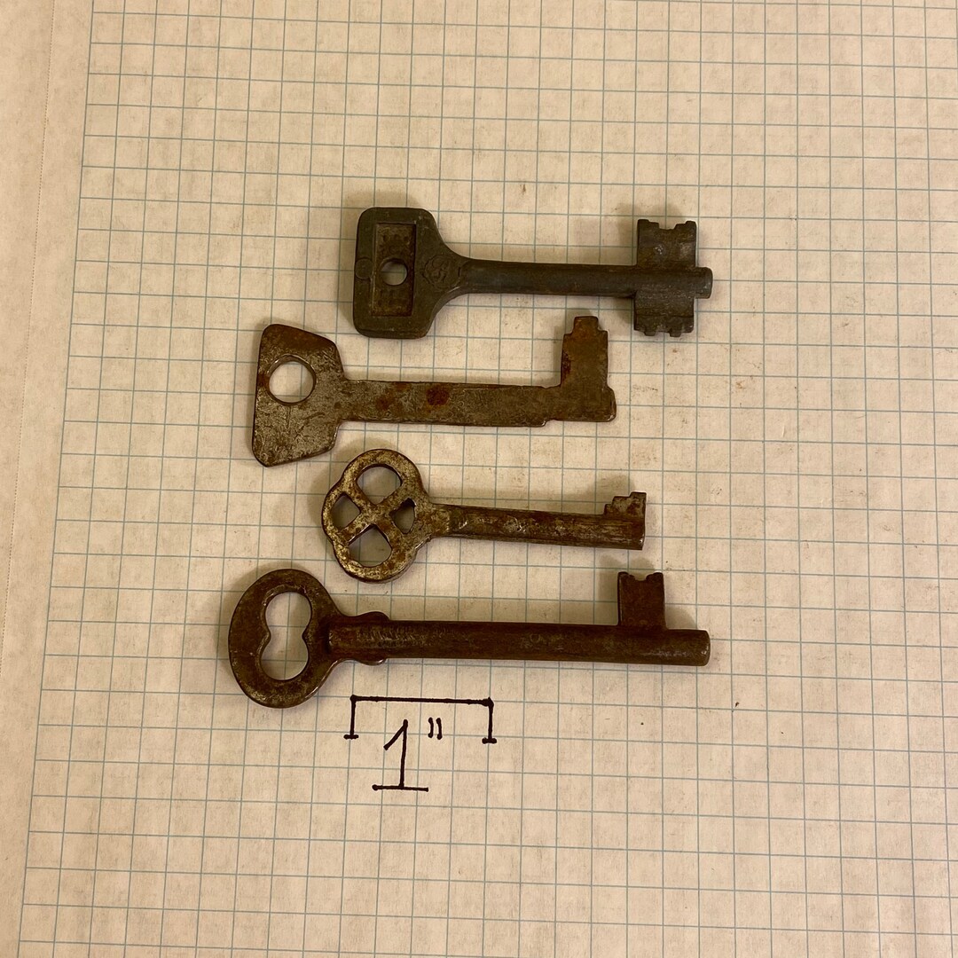Vintage Skeleton Keys lot of 4, Authentic Antique Metal Skeleton Keys ...