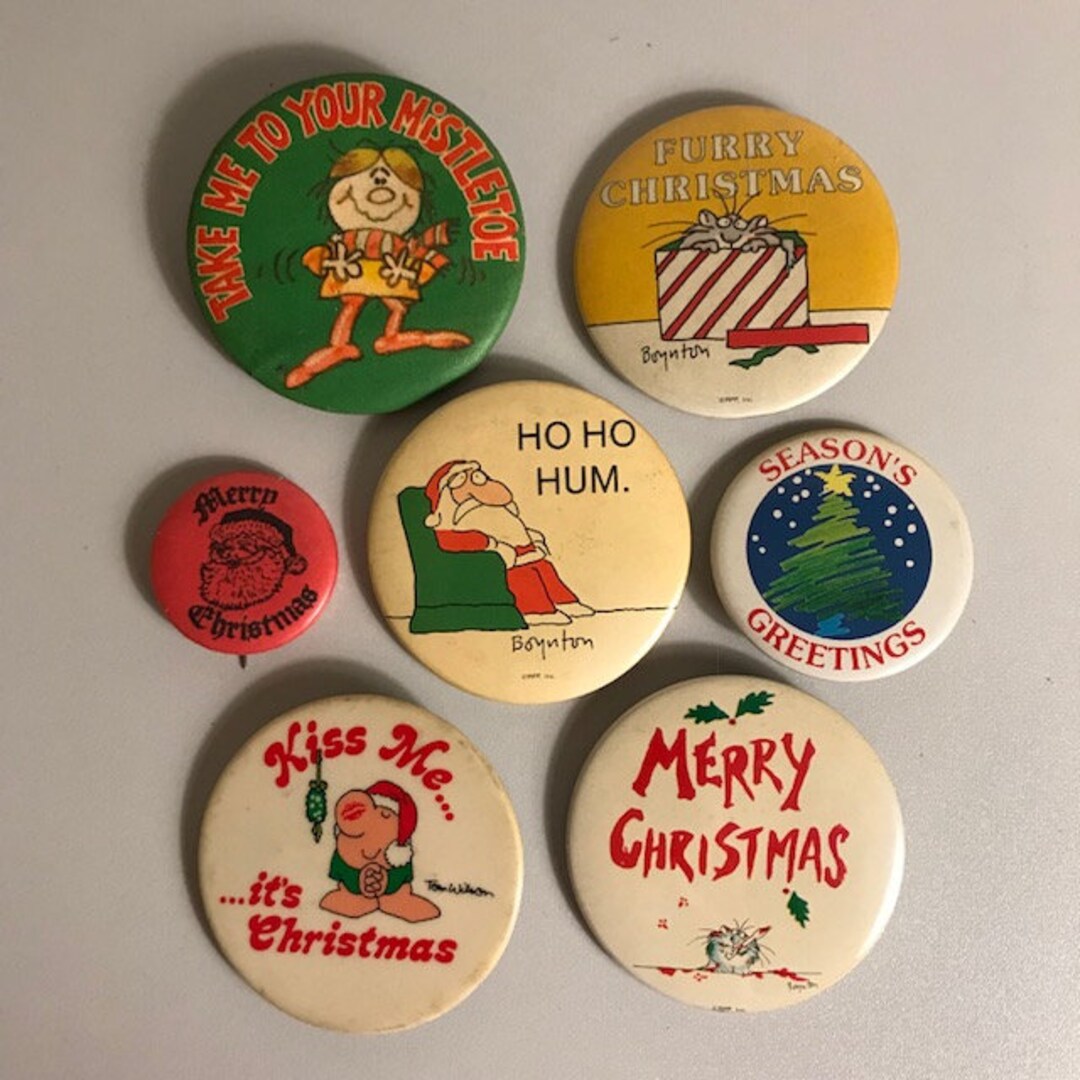 7 Christmas Pinback Buttons, Vintage Kitschy Christmas, Pin Back ...