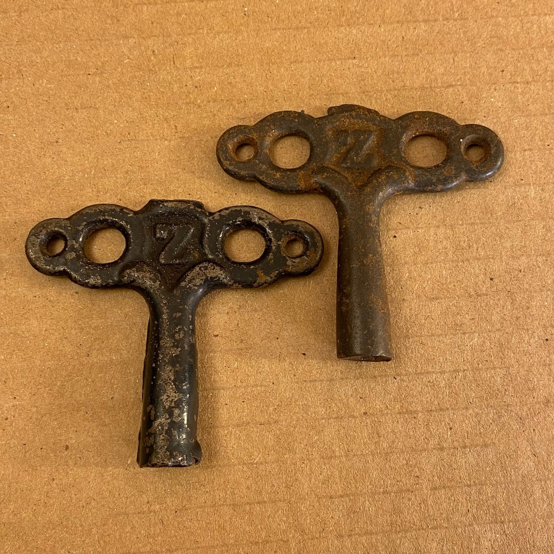 Vintage Clock Keys lot of 2, Wind up Keys, Skeleton Keys, Maker Supply ...