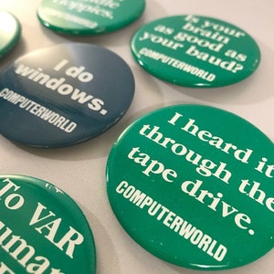 7 Computer World Vintage Pinback Buttons, 7 Metal Buttons, Vintage ...