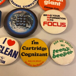 20 Computer Electronic Phone Pager Metal Pinback Buttons, Vintage Pun ...