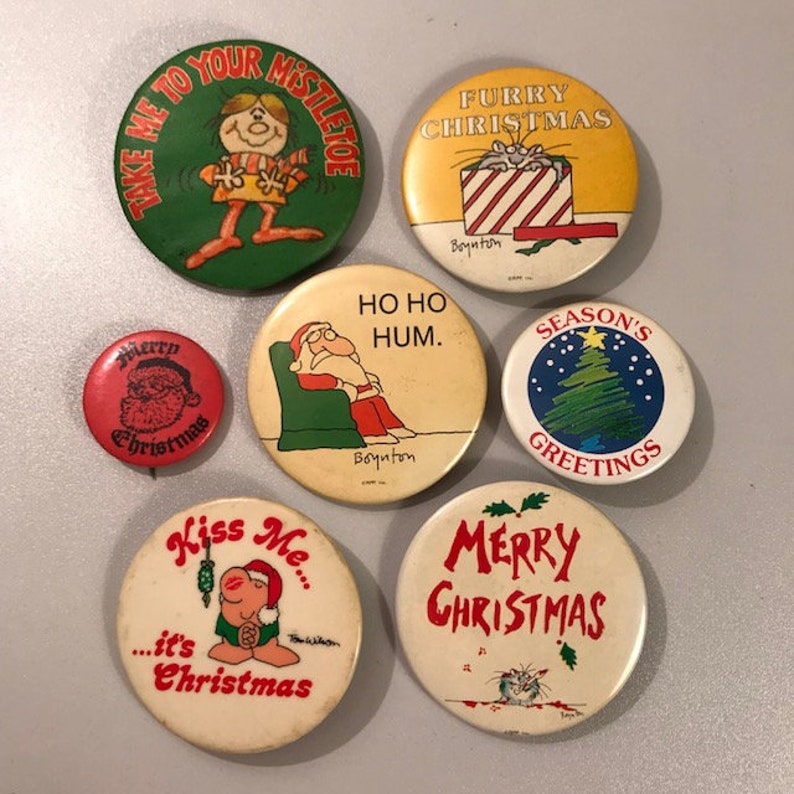 7 Christmas Pinback Buttons Vintage Kitschy Christmas Pin | Etsy