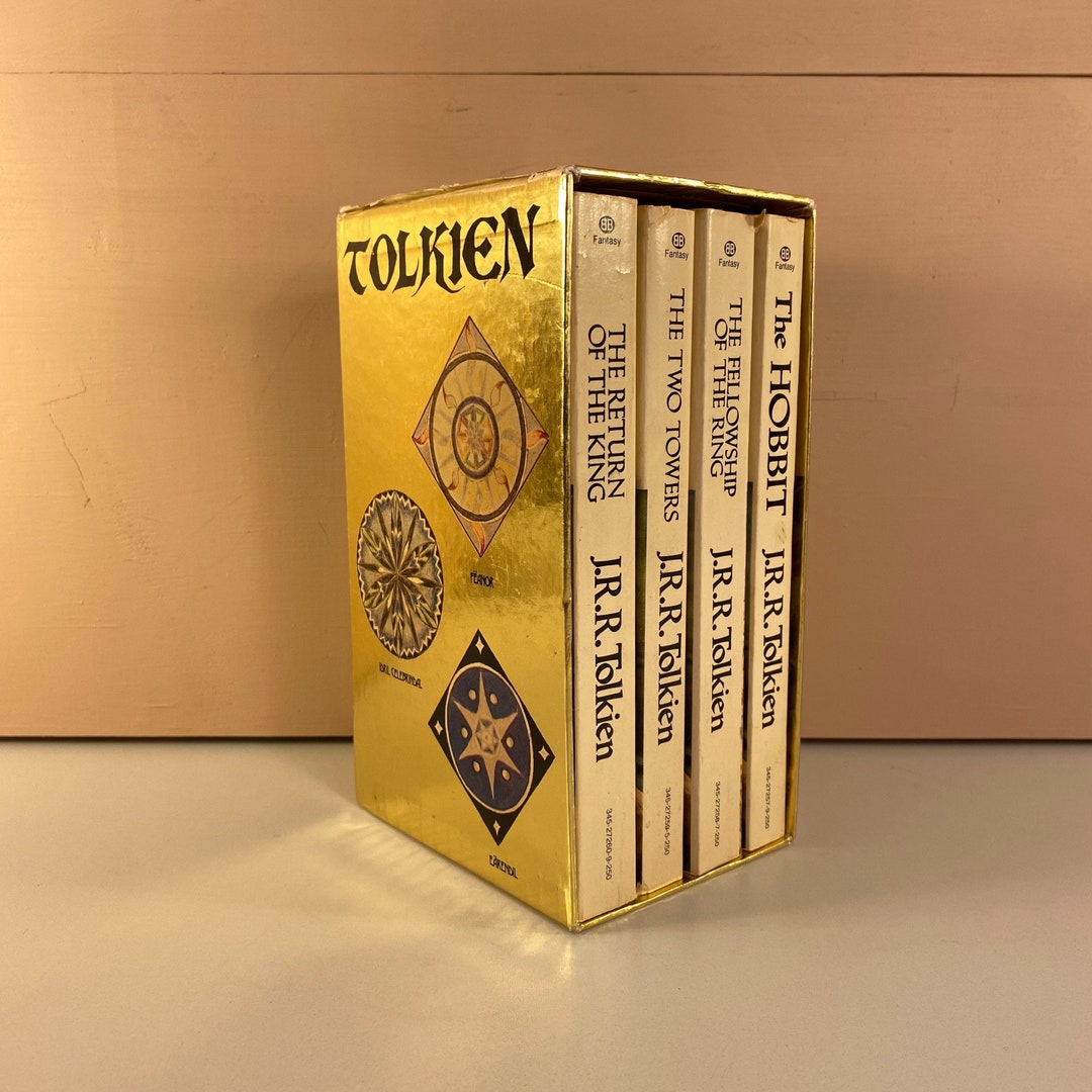 1978 J.R.R. Tolkien, the Hobbit, the Lord of the Rings, 4 Paperback ...