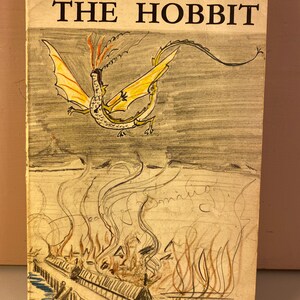 1971 Unwin Books Paperback Book, J. R. R. Tolkien, the Hobbit, LOTR ...