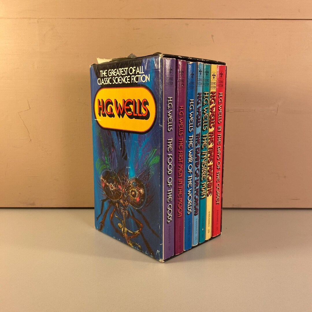 1960s-70s H.G. Wells Science Fiction Novels, Vintage Paperback Book Box ...