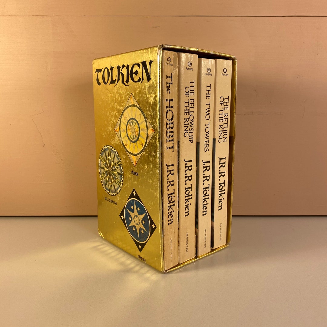 1978 J.R.R. Tolkien, the Hobbit, the Lord of the Rings, 4 Paperback ...