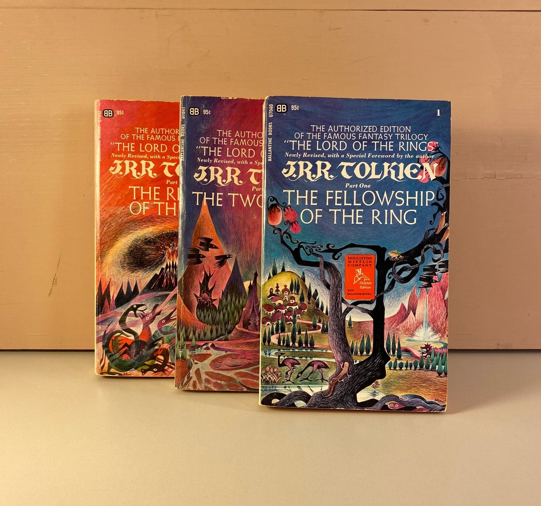 1965 / 1966 LOTR Trilogy Paperback Book Set J. R. R. Tolkien - Etsy