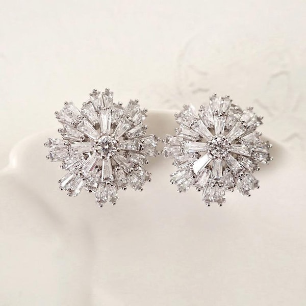 Crystal Statement - Etsy