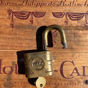 C&O Chesapeake and Ohio Railway Yale Brass Signal Lock W/key - Etsy