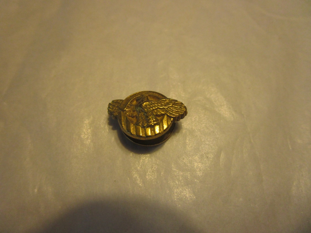 WW2 ERA U.S. Army Honorable Discharge Ruptured Duck Lapel Button Pin - Etsy