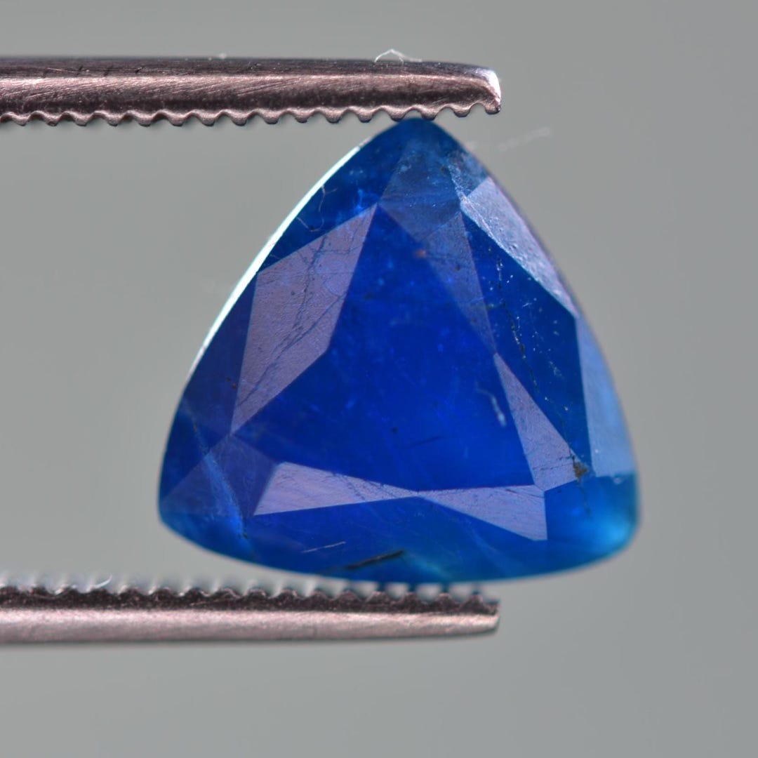 Extremely Rare Faceted Fluorescent Hauyne Cut Gemstone From Afghanistan ...