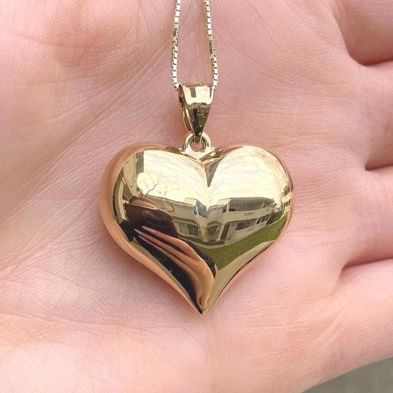 Gold Heart Pendant - Etsy