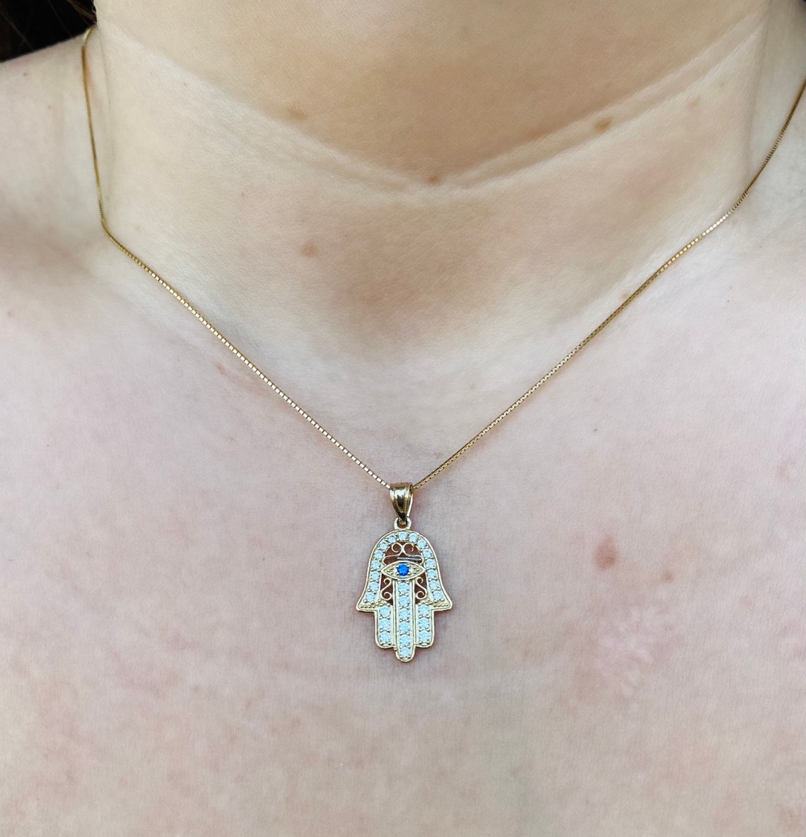 14k Sapphire Hamsa Necklace. Real Gold and CZ Hamsa Pendant. - Etsy