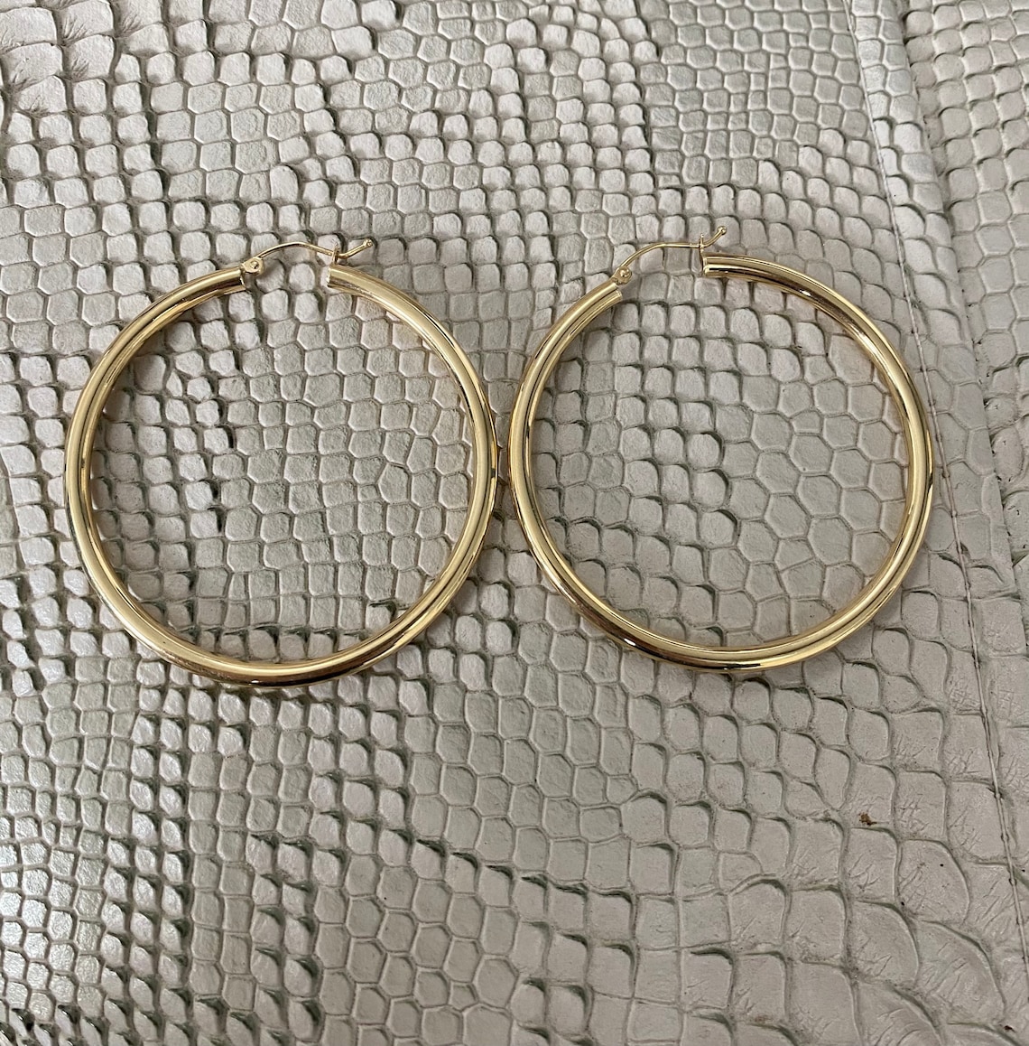 14k Gold 2 Inch Hoop Earrings. 2 Inch 3mm Yellow Gold Hoop - Etsy
