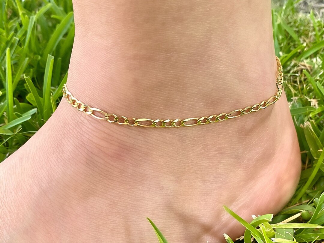 14k Gold Figaro Anklet. Real Gold Trendy Figaro Anklet 14k Gold Figaro Anklet. Real Gold Trendy Figaro Anklet