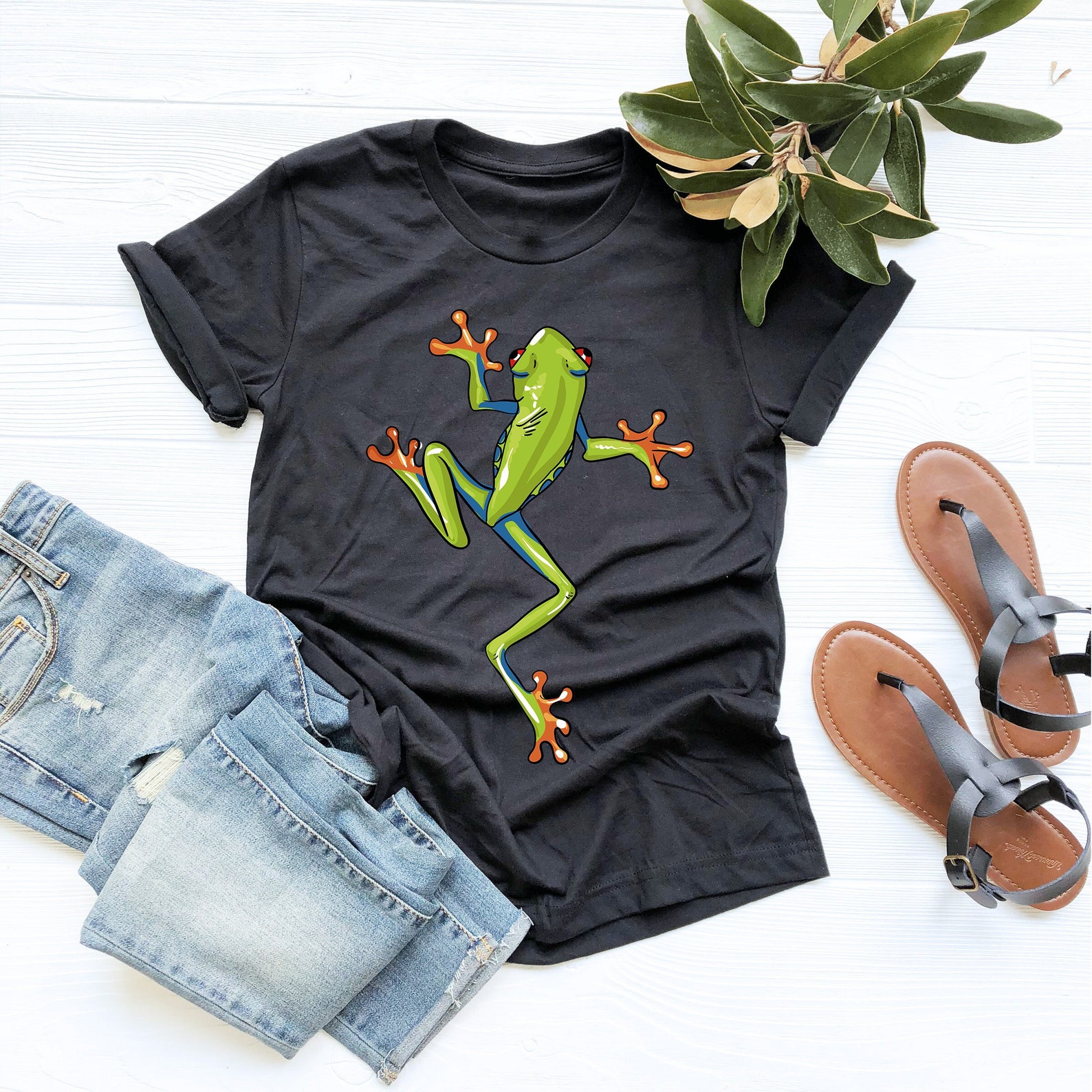Frog Shirt, Frog Lover Gift, Green Frog Shirt, V-neck, Tank Top ...