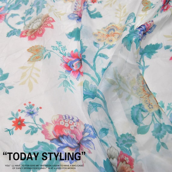 White 100 Pure Silk Chiffon Fabric With Floral Print Fabric Width 55 Inch