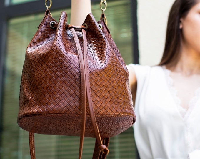 Woven Leather Bag for Woman Crossbody Bucket Bag Vegan - Etsy