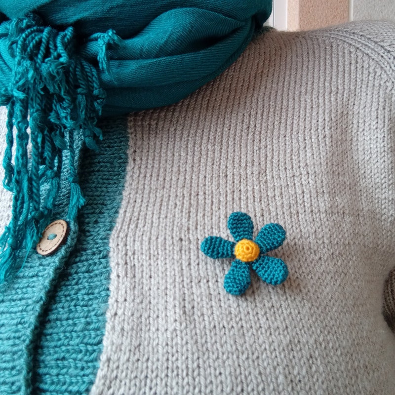 Crochet Brooch - Etsy
