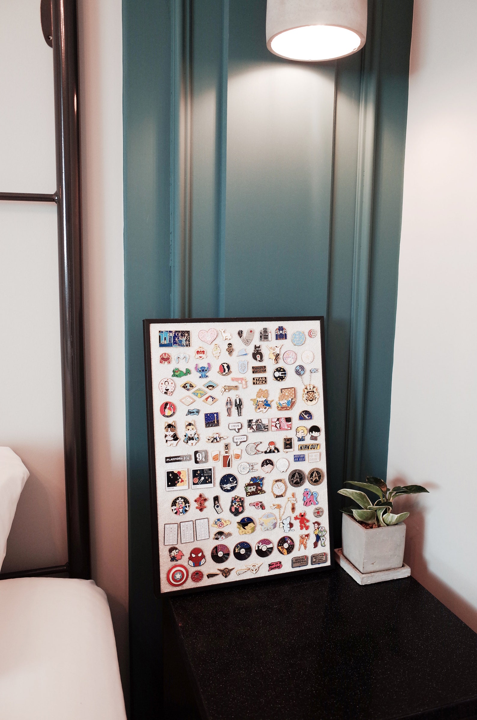 Pin Badge Display Metal-frame Enamel Pin Display Box for - Etsy