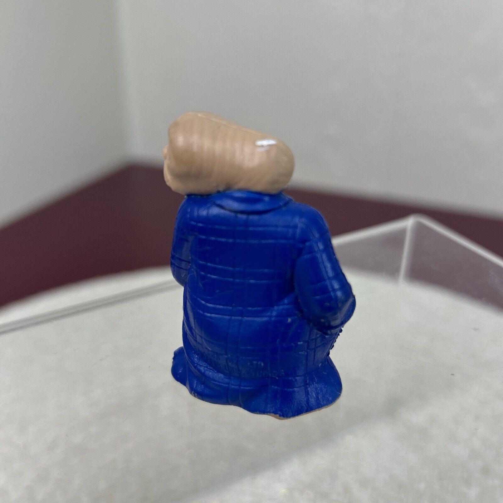 E.T. Vintage 1982 Universal Studios PVC Figurine Figure Blue Robe LJN 2 ...