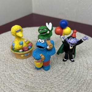 Vintage Lot 5 Sesame Street PVC Figure Big Bird Grouch Cookie Monster ...