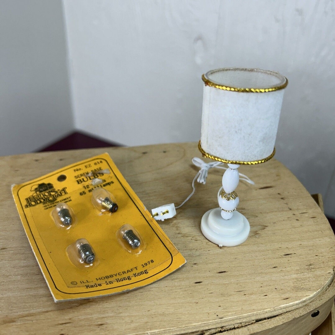 Vintage Dollhouse 1:12 Scale Table Lamp With Package Light Bulbs ...