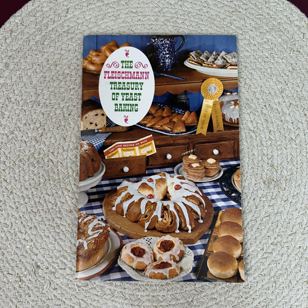 The Fleischmann Treasury of Yeast Baking Cookbook Paperback 1962 - Etsy