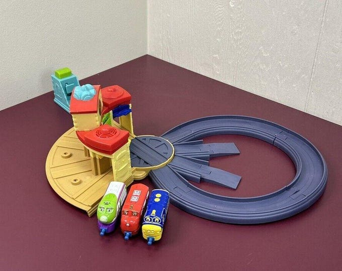 Chuggington Roundhouse Station Garage Sounds W/ 3 Engines Train Play ...