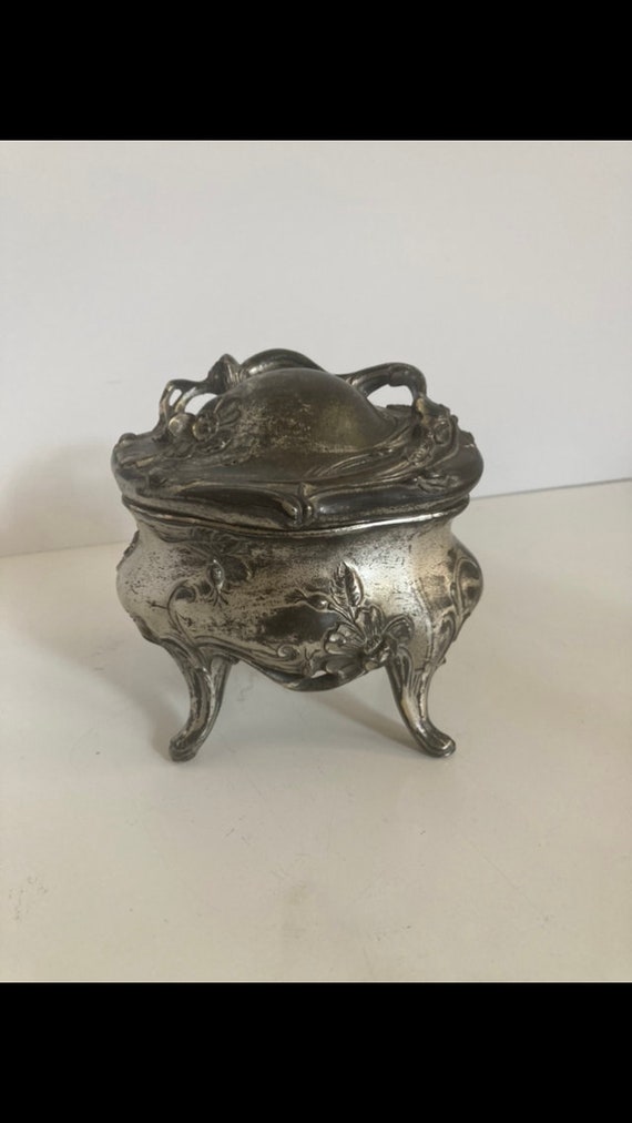 Cordey Footed Trinket Box - Gem