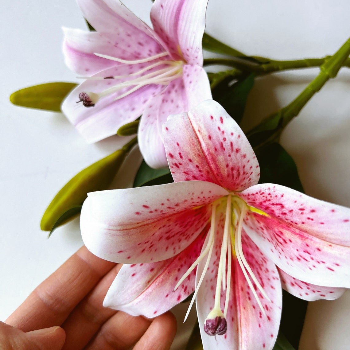 Real Touch Artificial Lily Flowers Lilly on Stem Artificial - Etsy