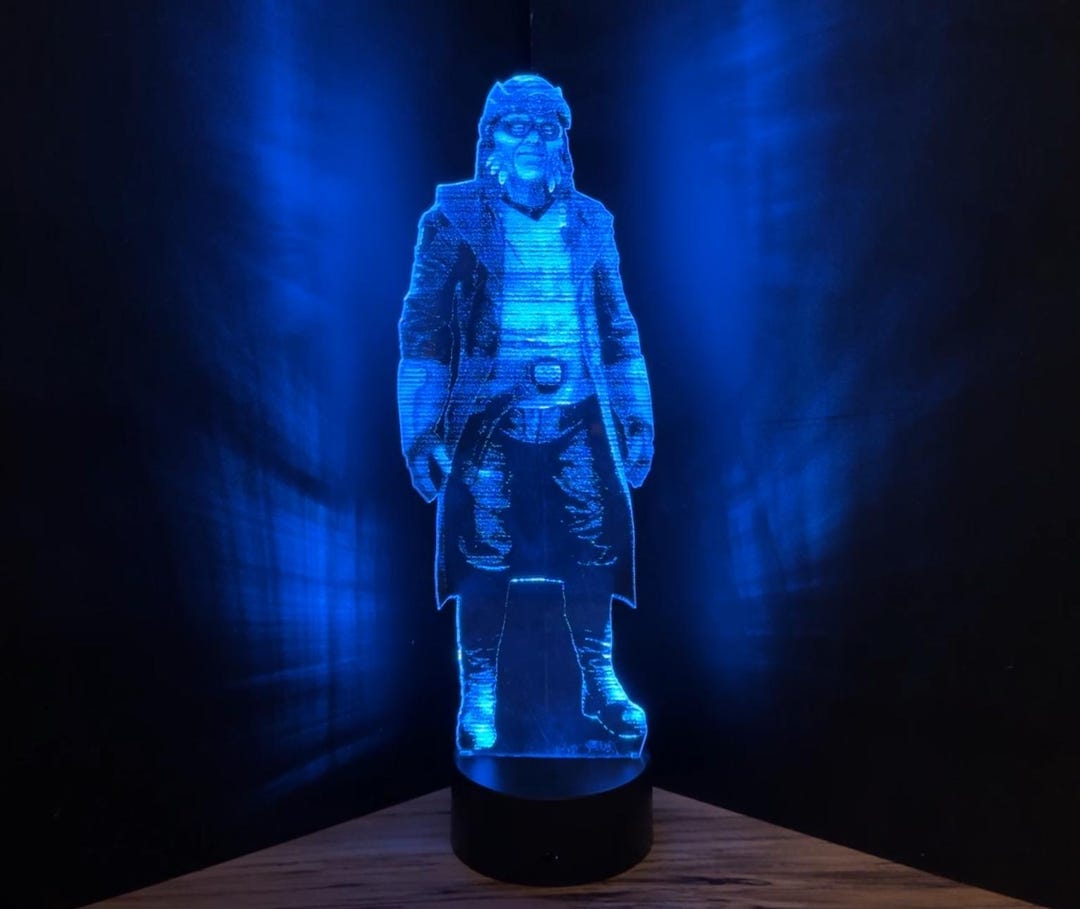 Hondo Ohnaka LED Night Light: Galaxy's Edge Smuggler Desk Lamp - Etsy