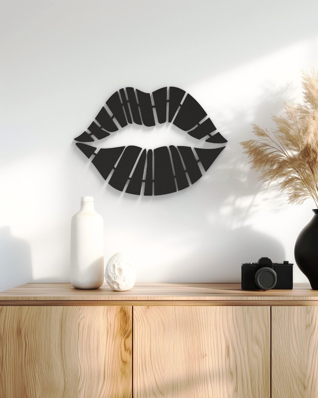 Hanging Lips Wall Art, Black Kiss Wall Decor, Minimalist Mouth Wall ...
