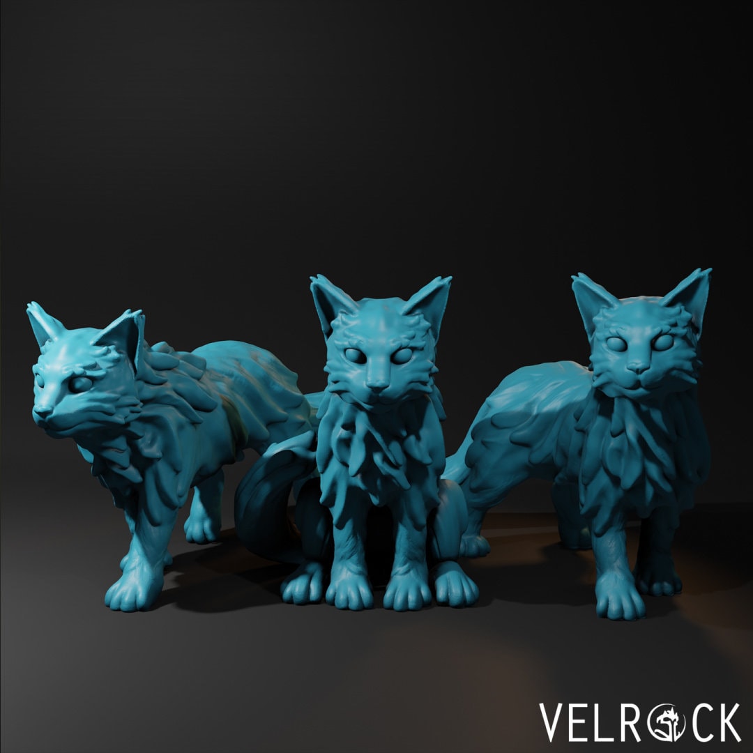 Cat Familiar by Velrock Miniature in Both 32mm Scale and 28mm Scale ...