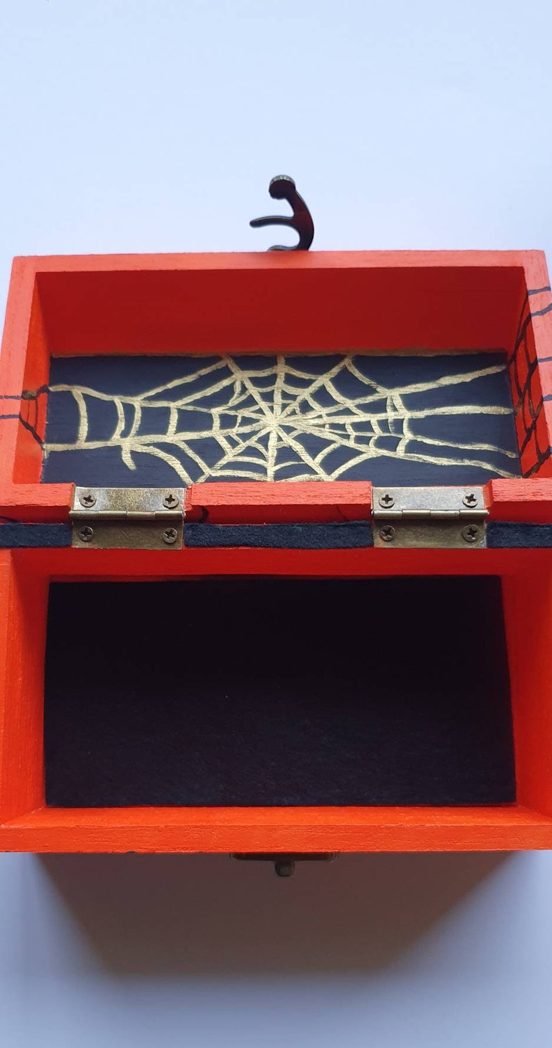Handpainted Halloween Spiders Web Jewellery and Memory Trinket Box ...