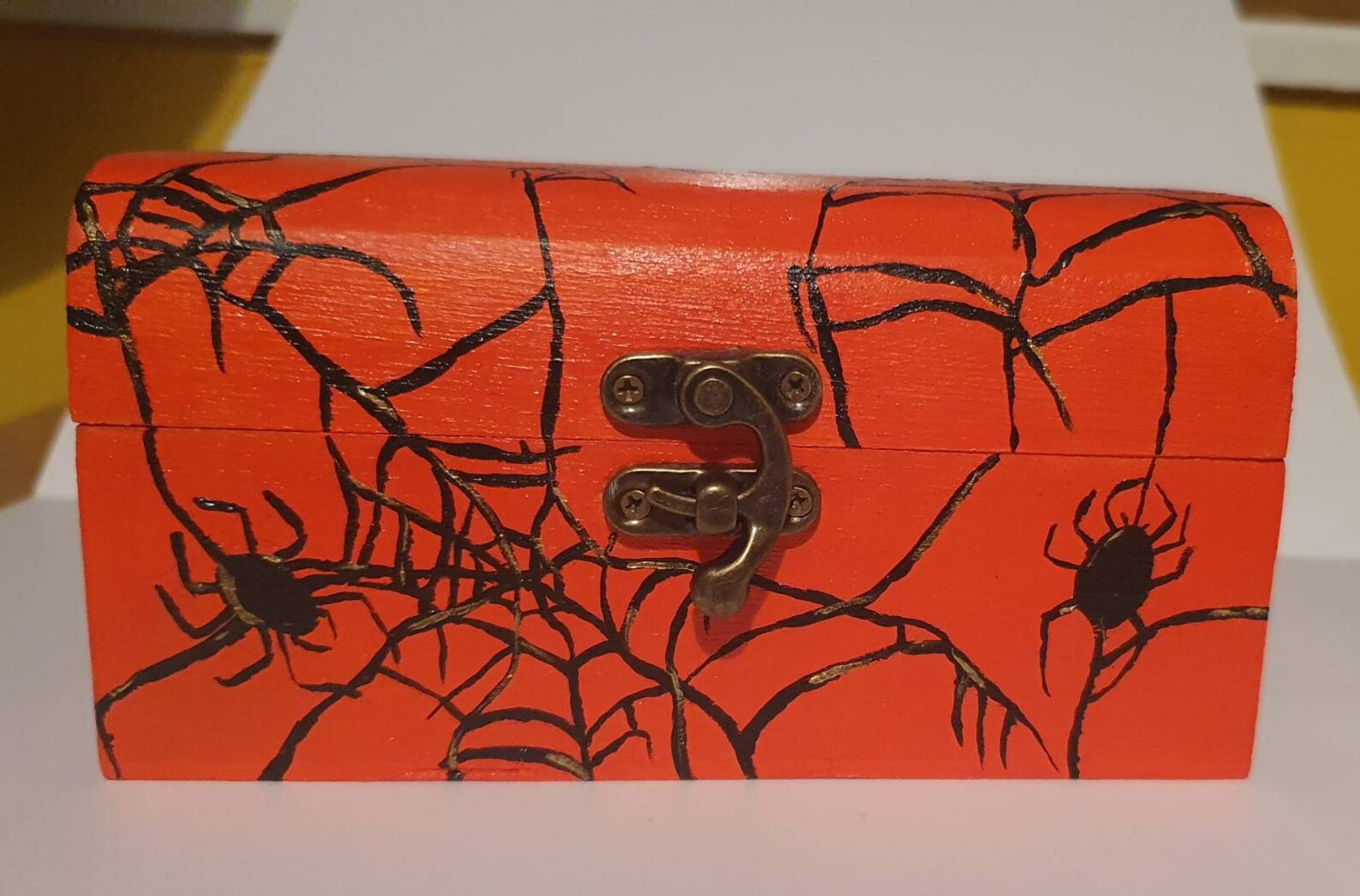 Handpainted Halloween Spiders Web Jewellery and Memory Trinket Box ...