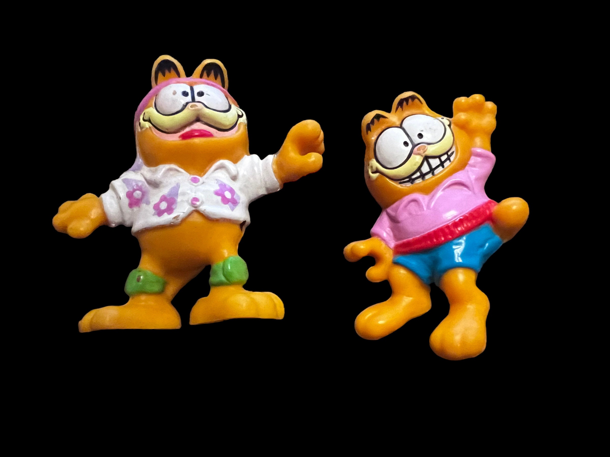 Garfield Book 1988 & 2 Figurines: Shelf Sitter and Skateboarder. - Etsy