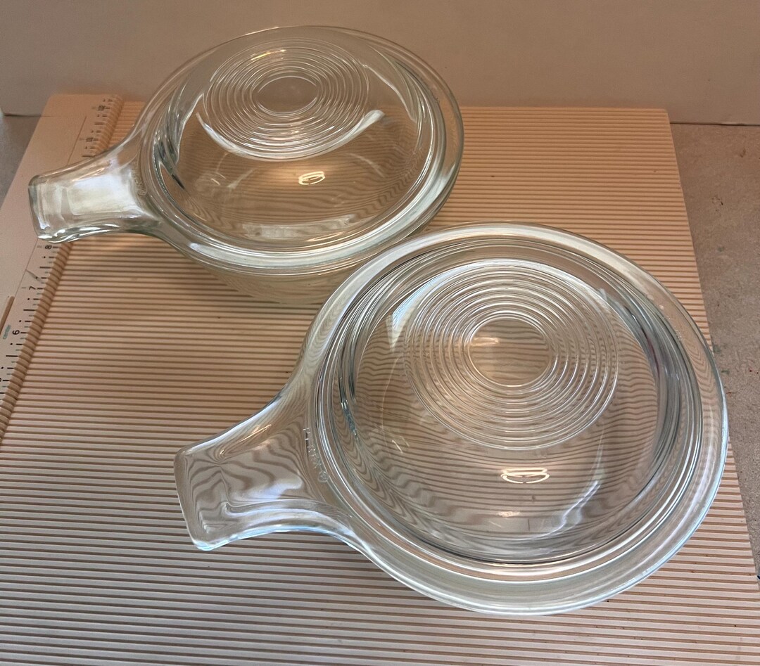 2 Pyrex Covered Clear Glass Casserole Dishes 601B Plus Lids - Etsy