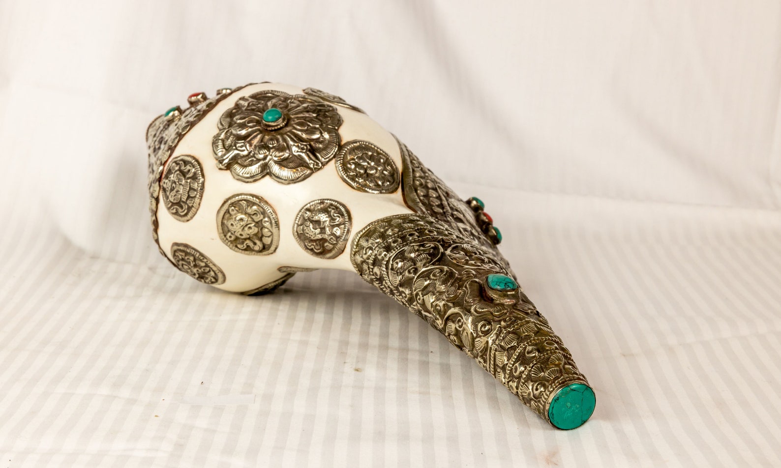 Tibetan Buddhist Natural Conch Shell With Tibetan Silver tin - Etsy