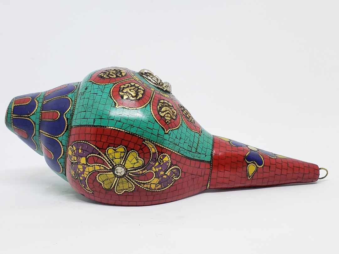 Beautiful Handmade Tibetan Buddhist Conch Shell With Stone and Metal ...