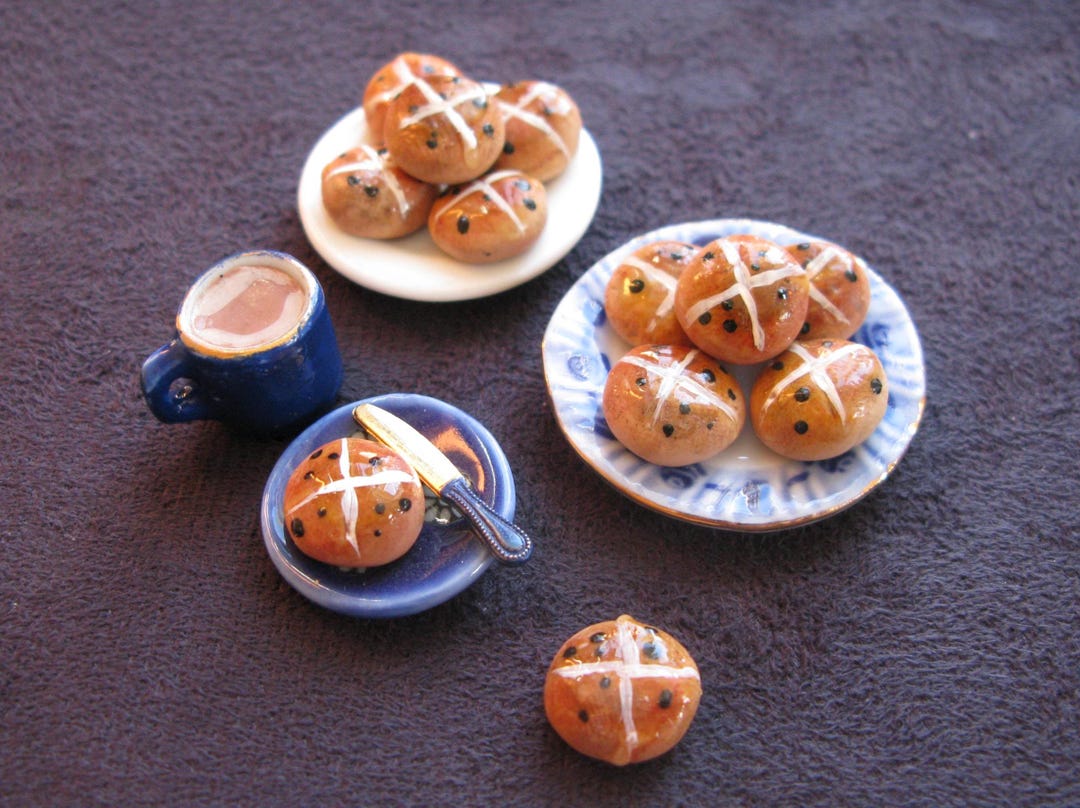 Hot Cross Buns - Dolls House Miniature Easter Food - Cake for Dolls ...