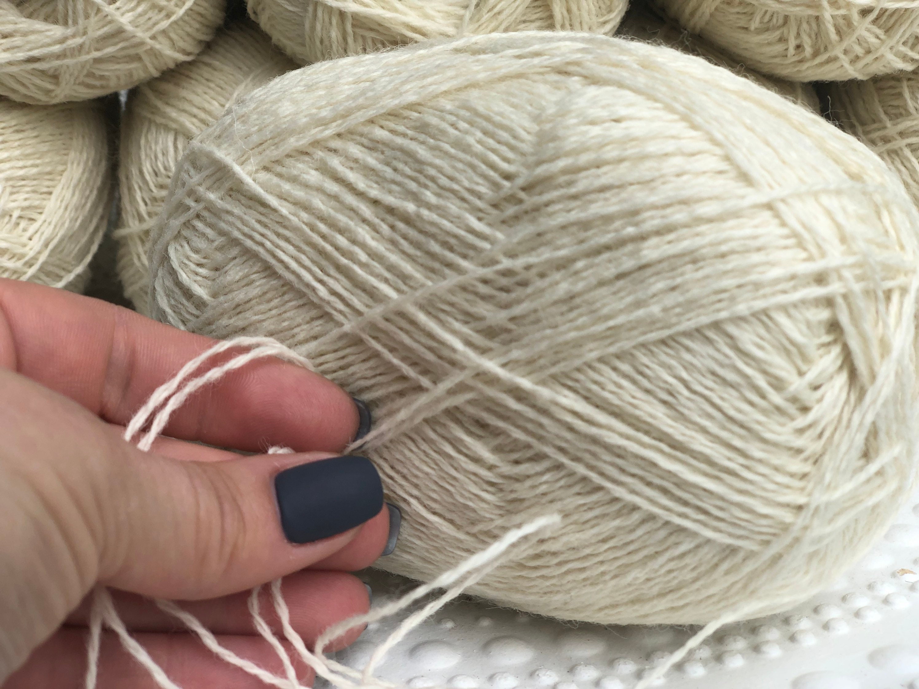 Milk-white New Zealand Wool Yarn 100% Wool Yarn Fingering - Etsy