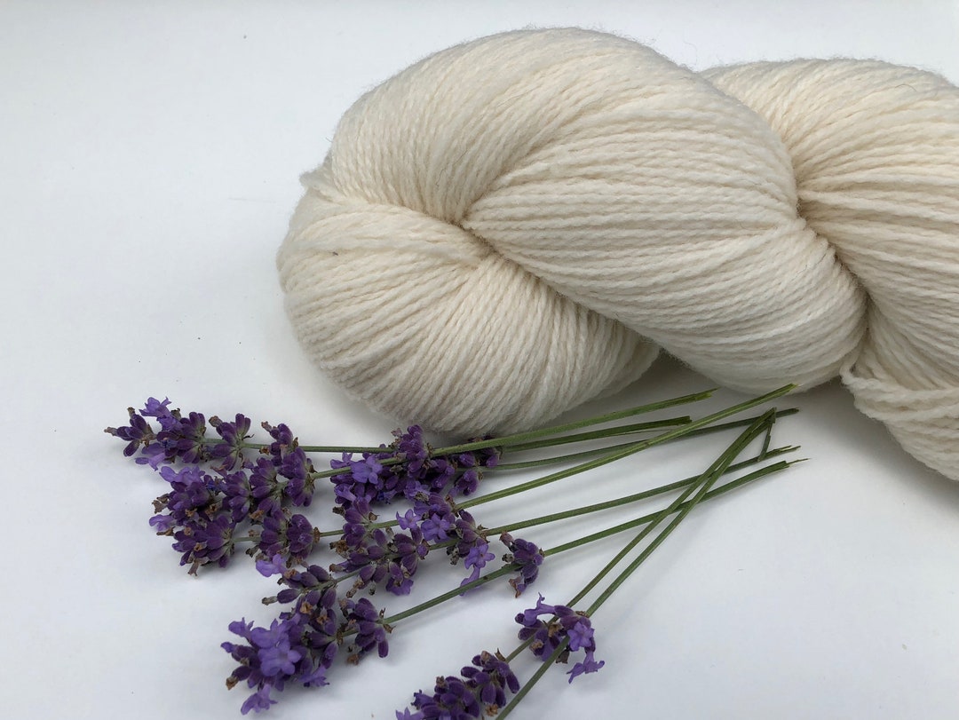 White Merino Fingering Wool Yarn - 440m/100g Wool Yarn - Hand Knitting ...