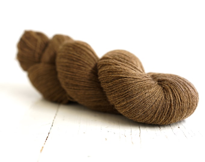 100% Camel Wool Yarn - Soft Natural, Undyed Brown Camel Wool Fiber ...