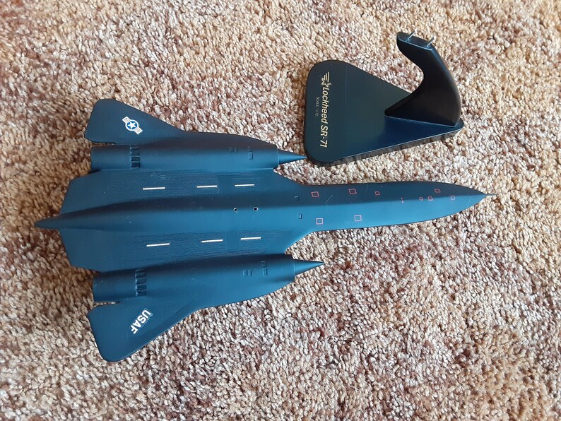 Lockheed SR-71 1/72 Scale Model - Etsy