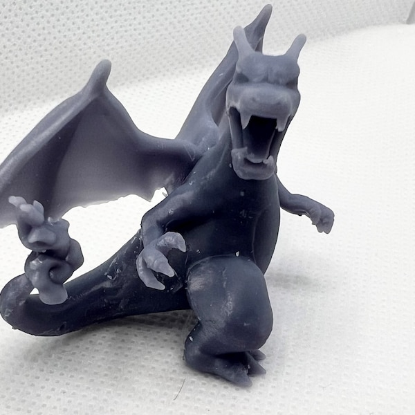 Charizard Miniature - Etsy