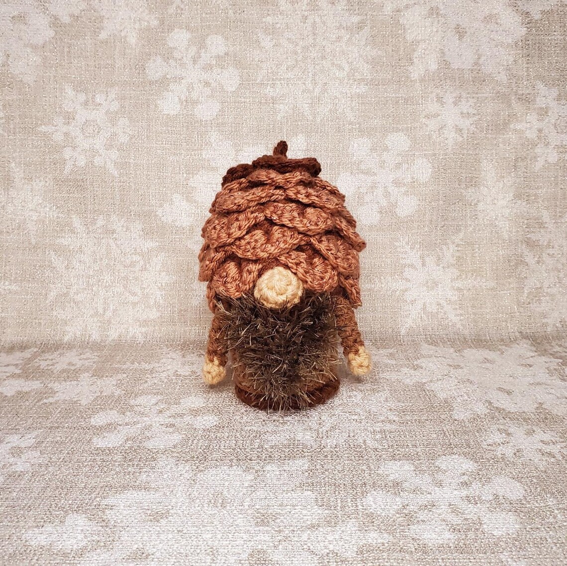 Mini Pinecone Gnome Crochet Pattern - Etsy
