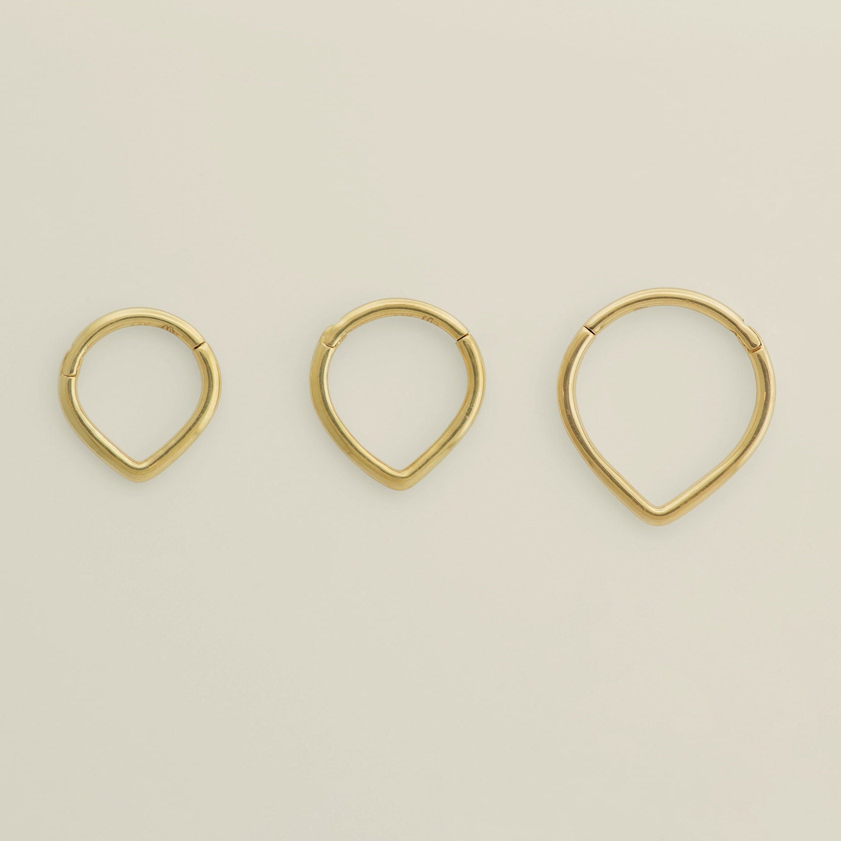 14K Solid Gold V Shape Clicker Hoop Ring, Nose Septum Ear Piercing ...